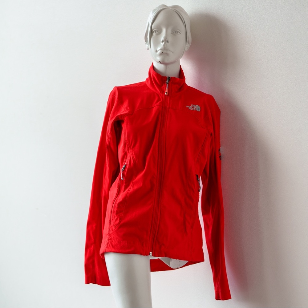 The North Face Summit Series Soft Shell In Red Medium - Gem